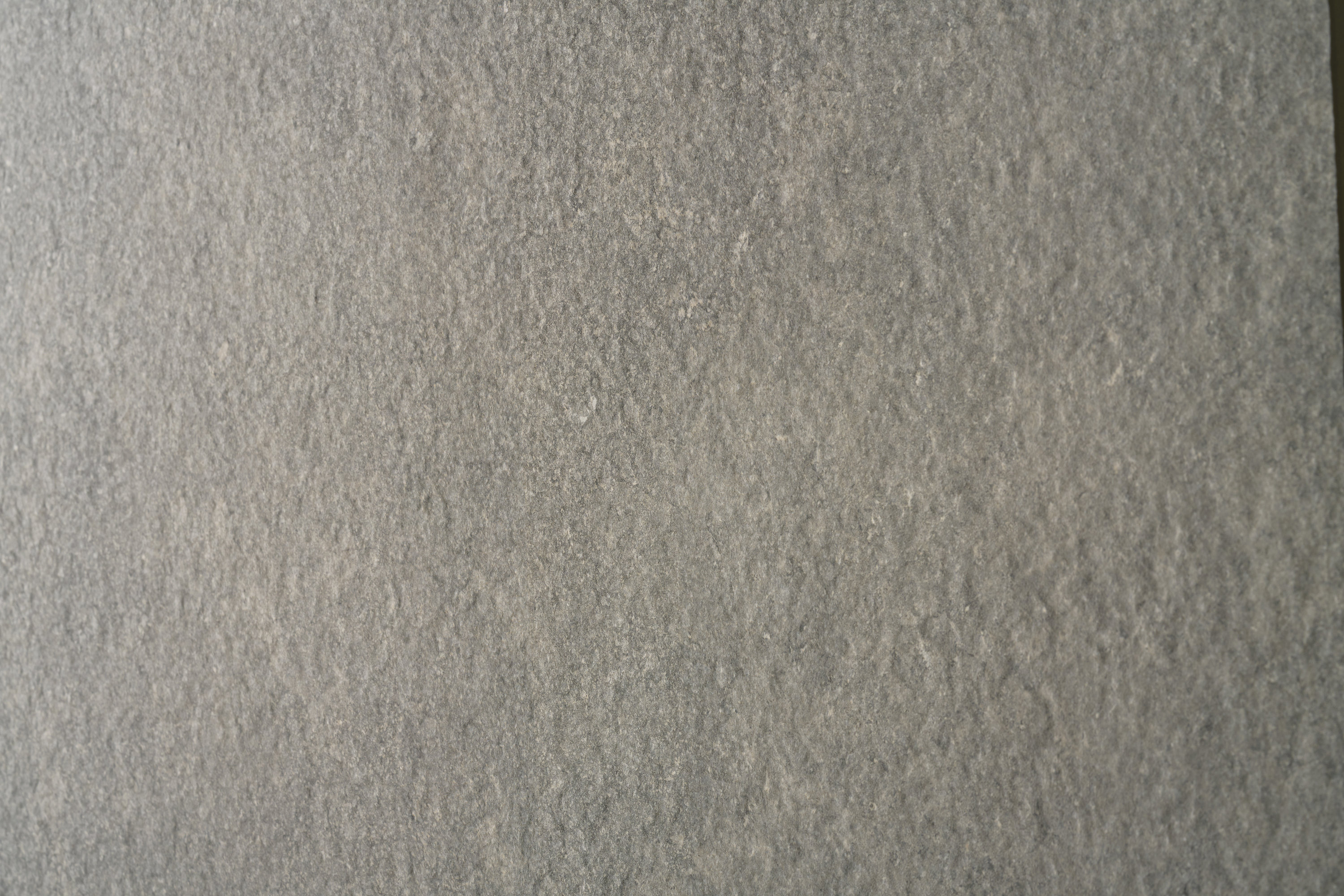 ROCHE BLEUE: Classy porcelain stoneware for unique spaces | Fiandre